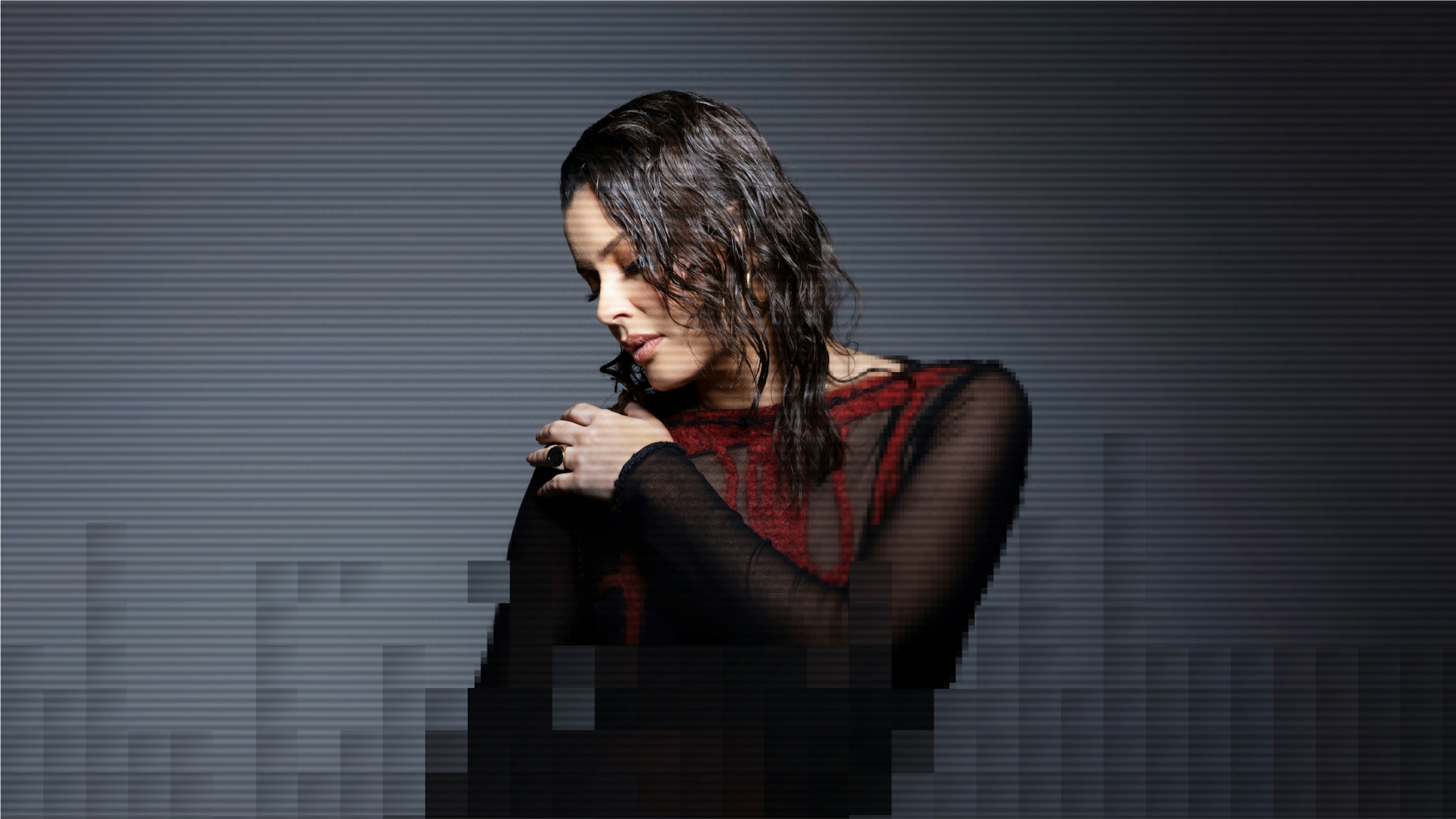 Sarah Story | MDLBEAST