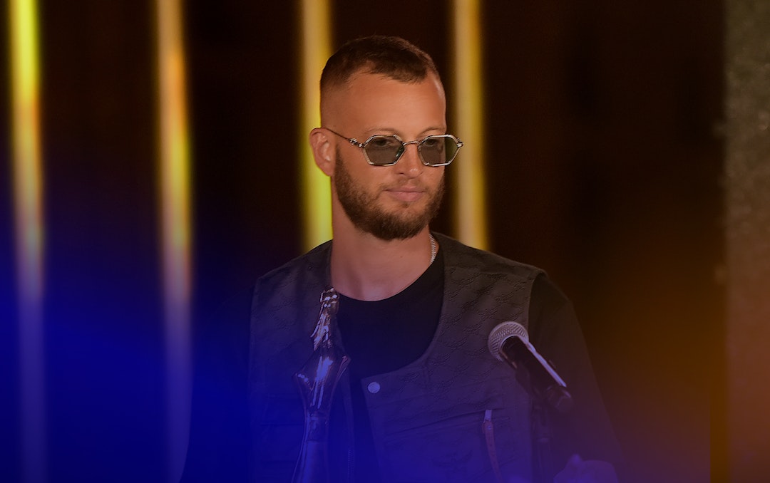 Virtual Bands and Hologram Performances | MDLBEAST