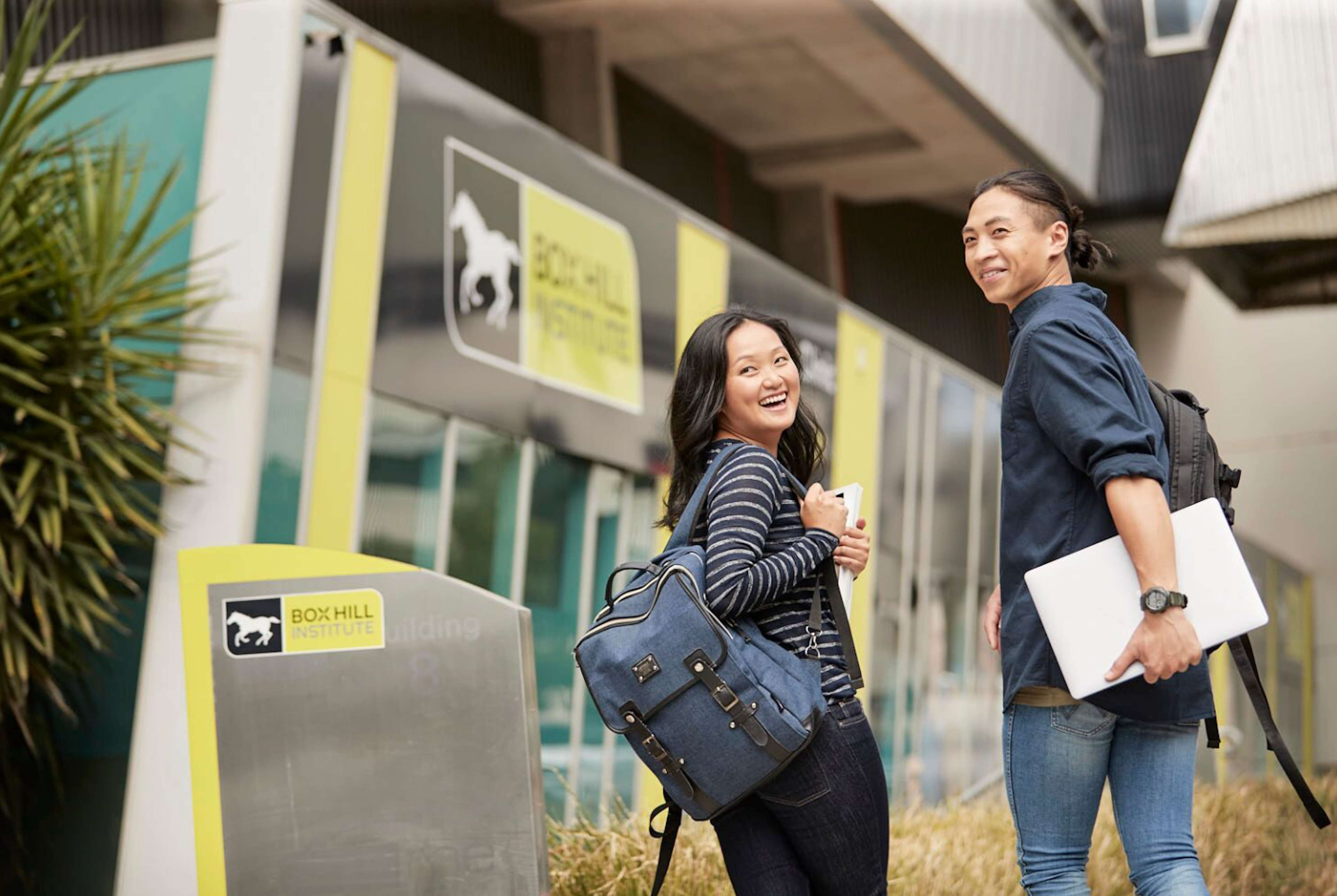 International Applications | Box Hill Institute | TAFE Courses | Box ...