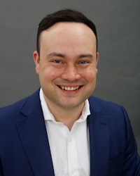 Leadership | Vocational Education Courses | Box Hill Institute | Box ...