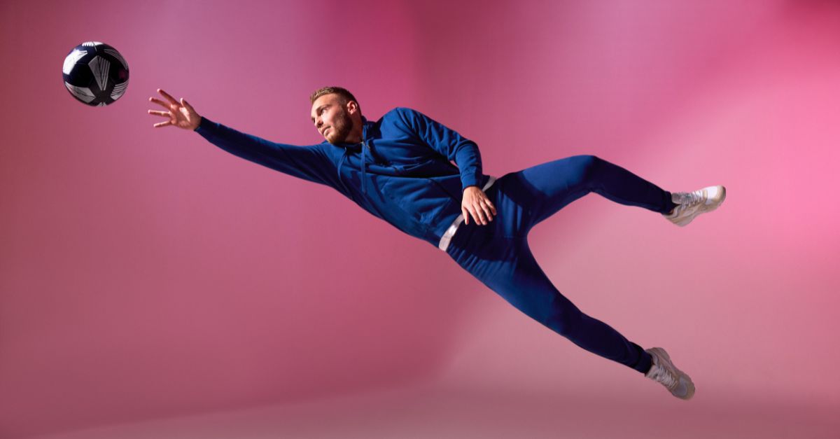 Jasper Cillessen the new face of Girav | SEG - Sports Entertainment Group