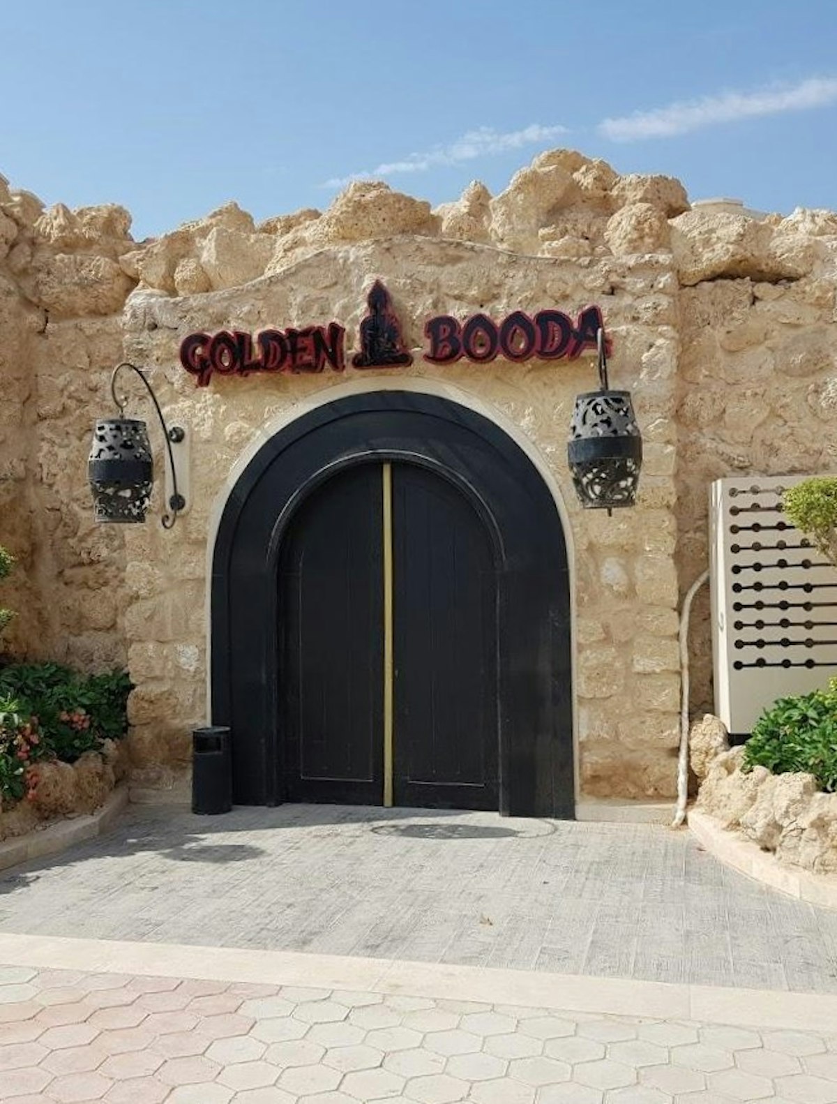 Golden Booda Nightclub - Ecler