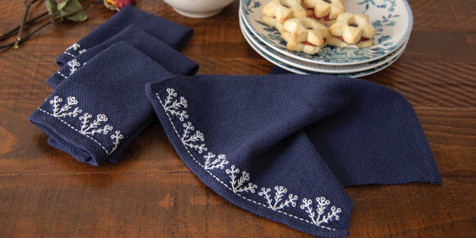 How Big Should Your Napkin Be? | Little Looms