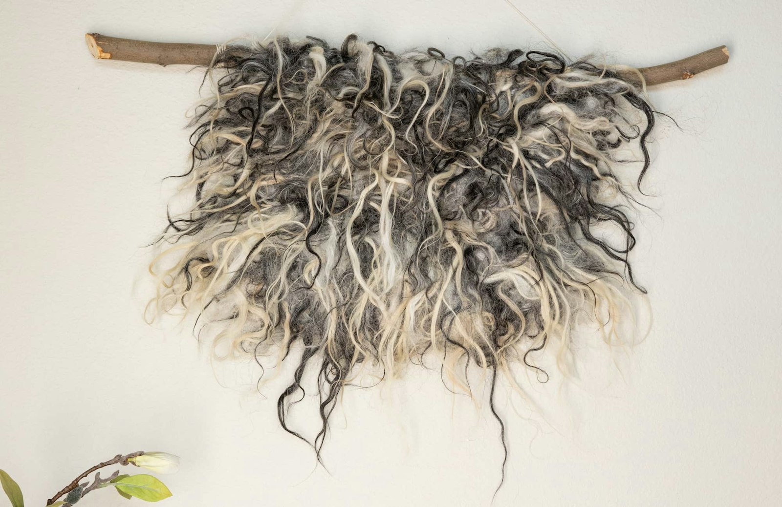 Weaving History: The Varafeldur | Little Looms