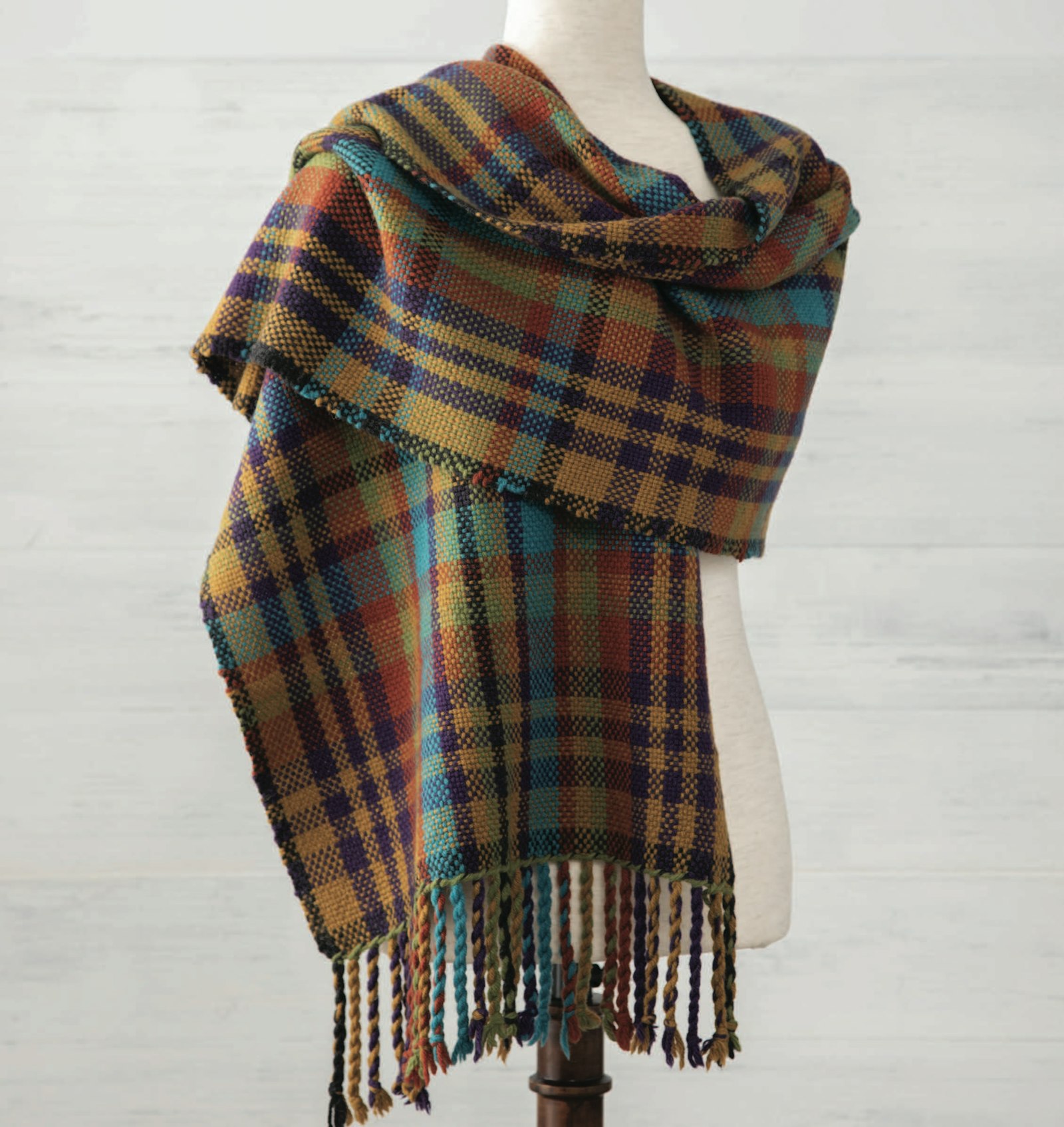 5 Tips for Weaving with Wool and 2 Free Projects | Little Looms