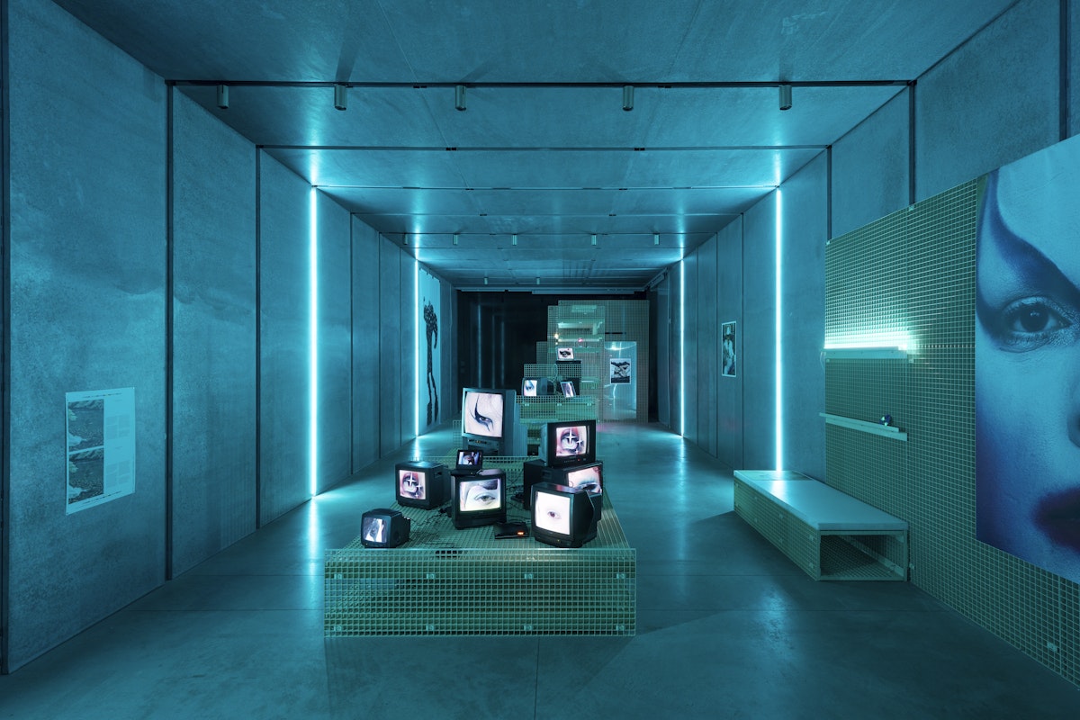 Alien's Bodybuilders between queer identity and extravagance