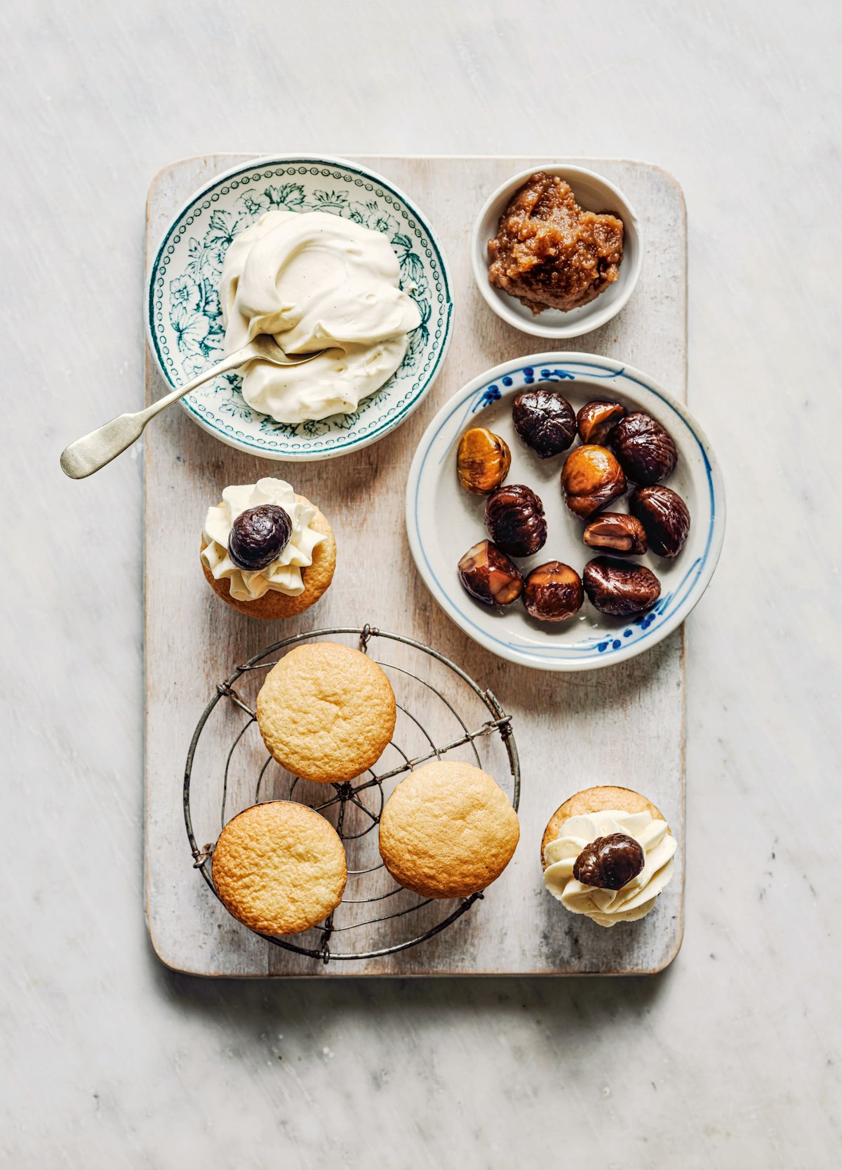 Autumn recipe: mini sponge cakes with chestnuts