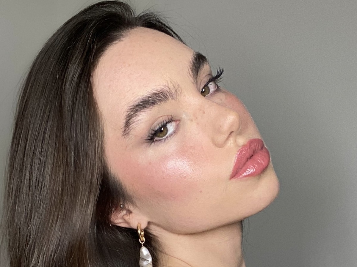 Effortless Valentine’s Day make-up with Lilli Kelly