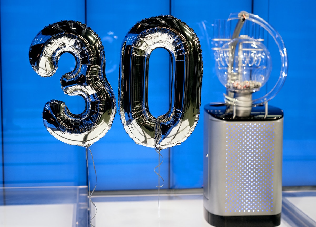 Gavmild jubilant: 30 ting du ikke visste om Vikinglotto | Norsk Tipping