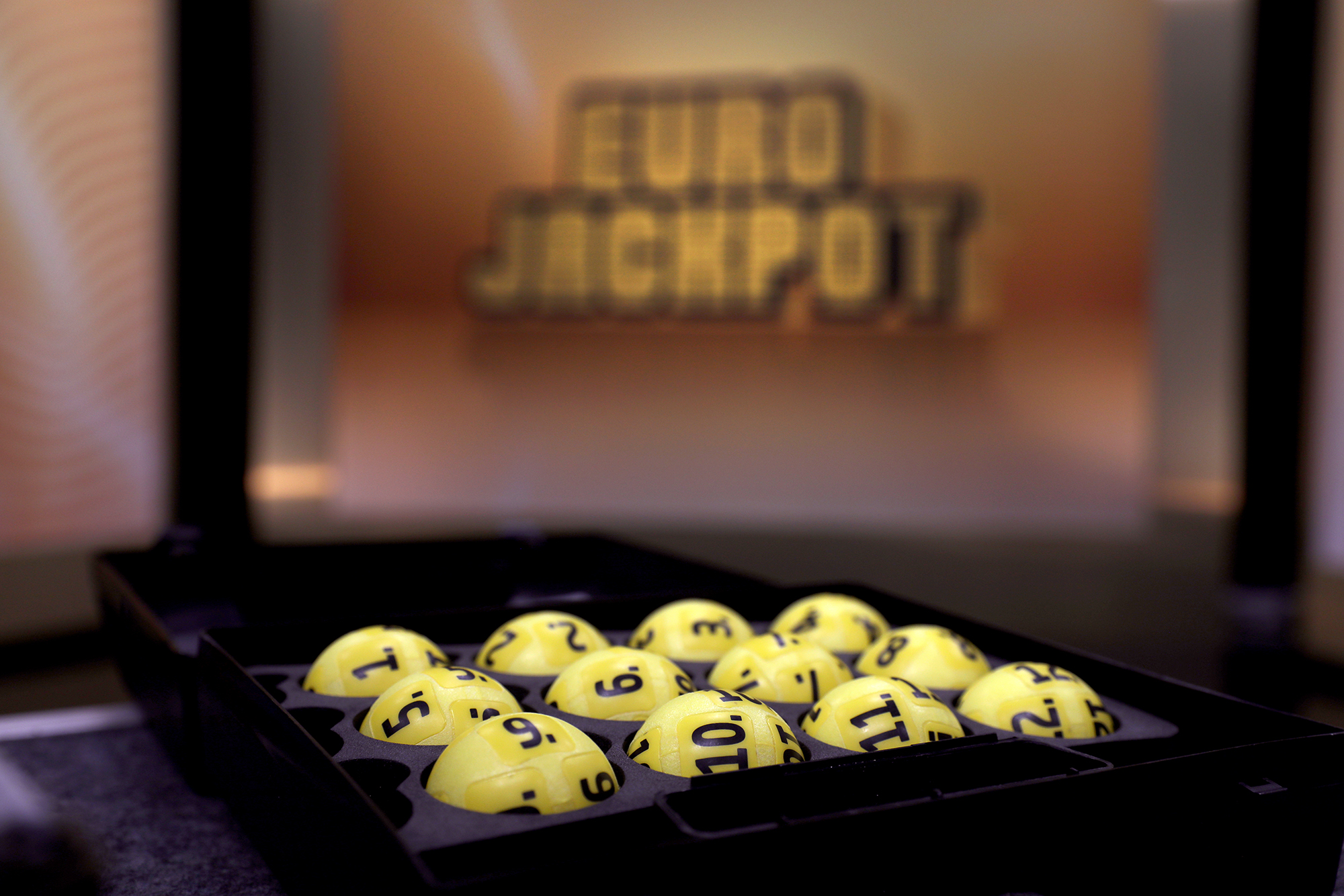 Eurojackpot - Trekning hver tirsdag og fredag | Norsk Tipping