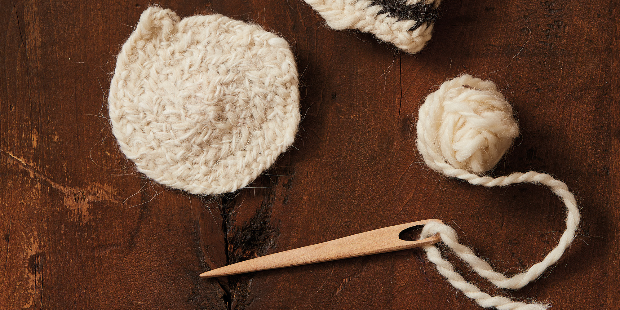 Nålbinding: A Short History of an Ancient Craft | Spin Off