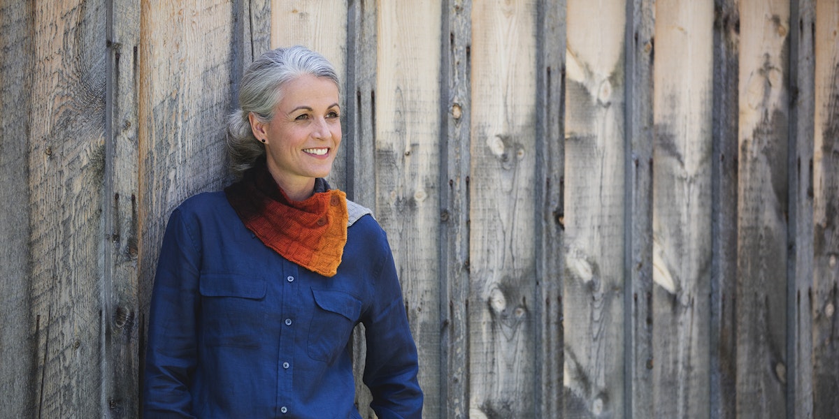 Seven Things to Love about Handspun Cowls | Spin Off