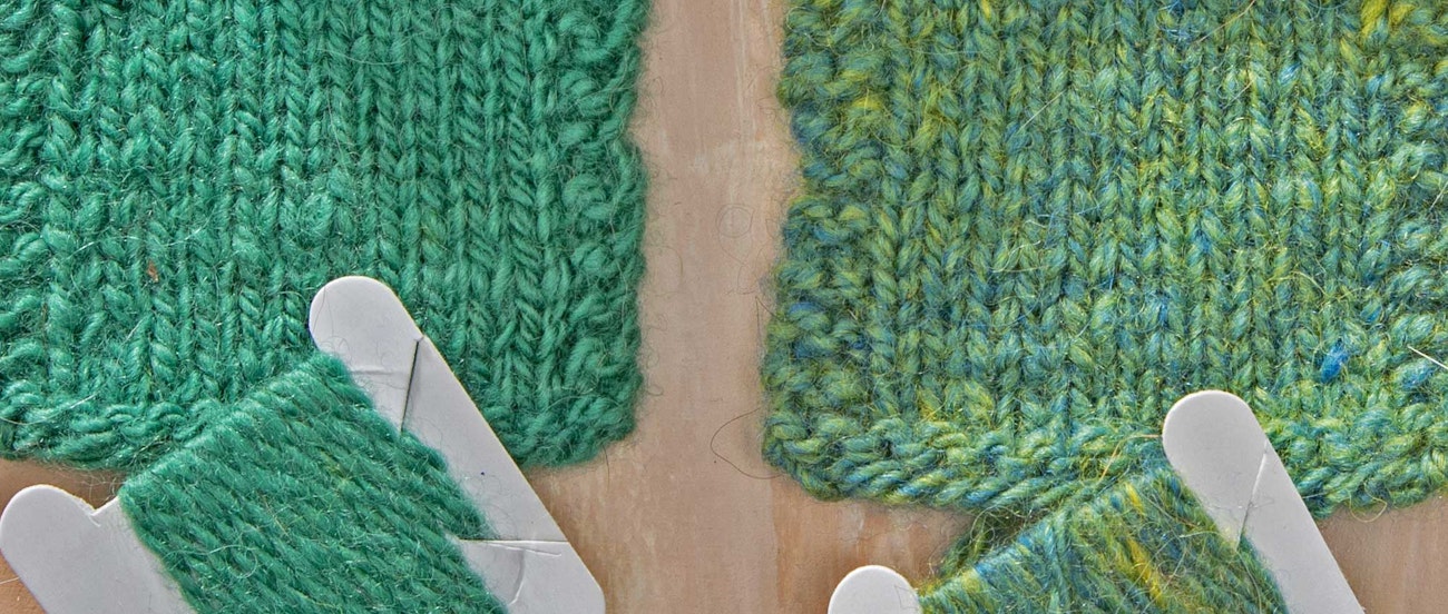 Carding for Color: How to Make Complex Color-Matching Blends | Spin Off