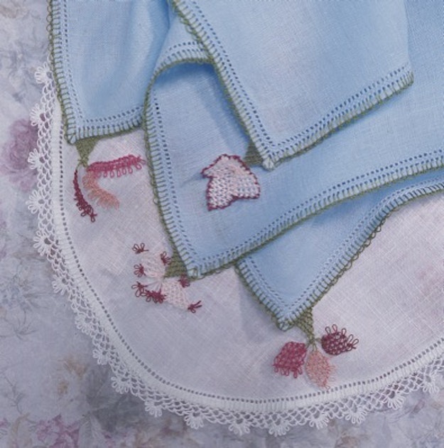 Needle-lace Motifs and Edging to Make | PieceWork Library