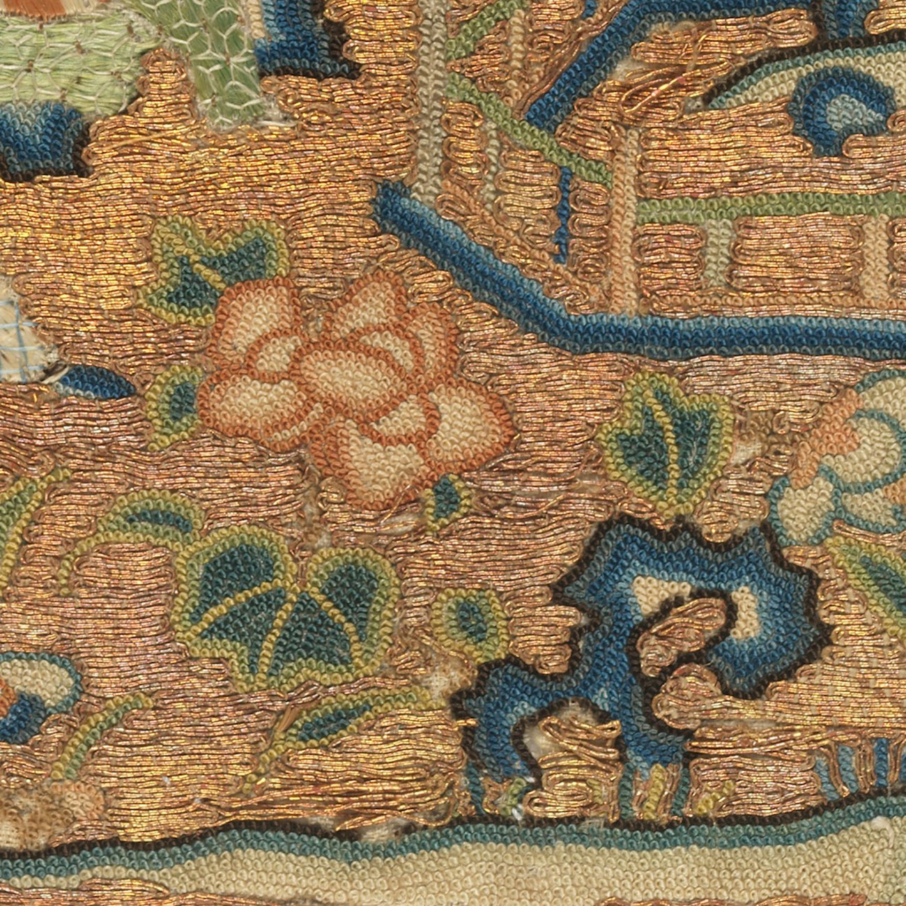 A Stitch in Time: Pekinese and Chinese Knot Stitches | PieceWork