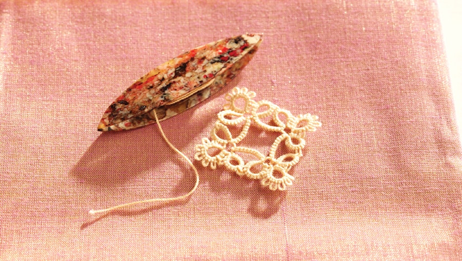 Tatted Square Medallion from Weldon’s | PieceWork Library