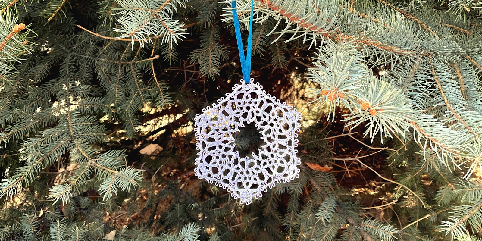 A Tatted Holiday Wreath | PieceWork