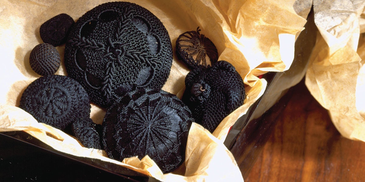 Make Crocheted Buttons | PieceWork