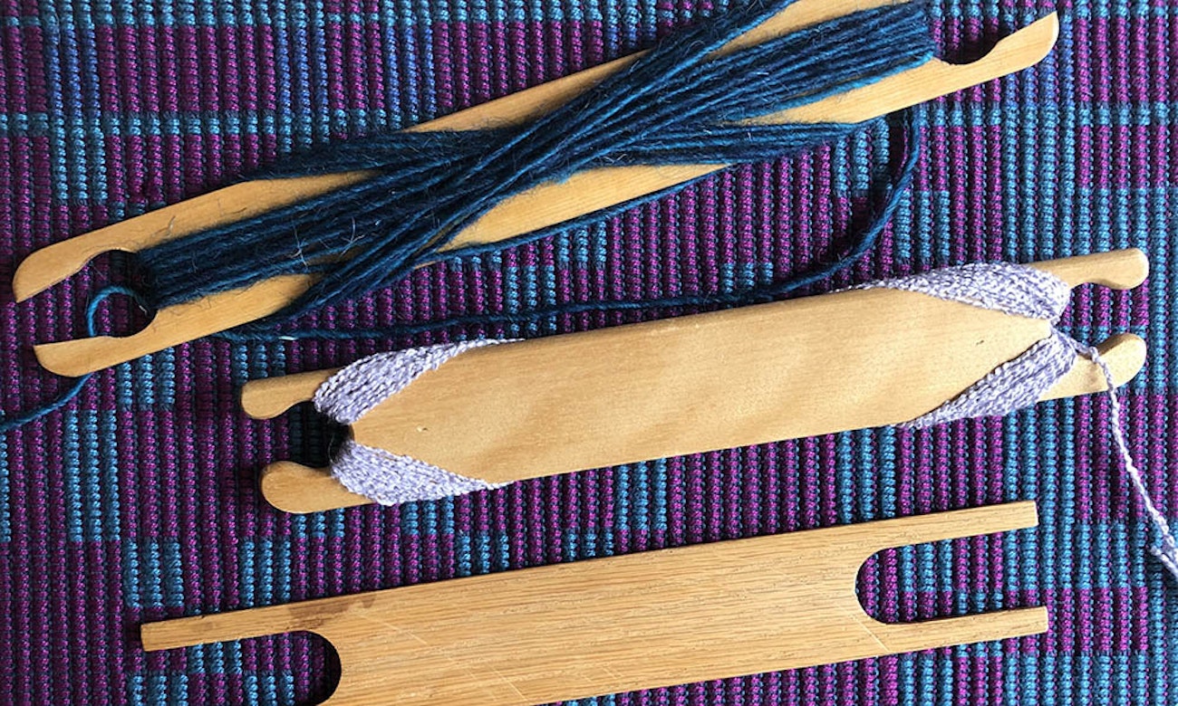 Choosing and Using Shuttles: Stick Shuttles, Flat Shuttles, and Rag ...