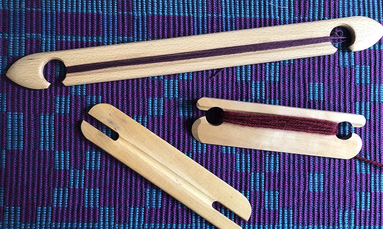 Choosing and Using Shuttles: Stick Shuttles, Flat Shuttles, and Rag ...