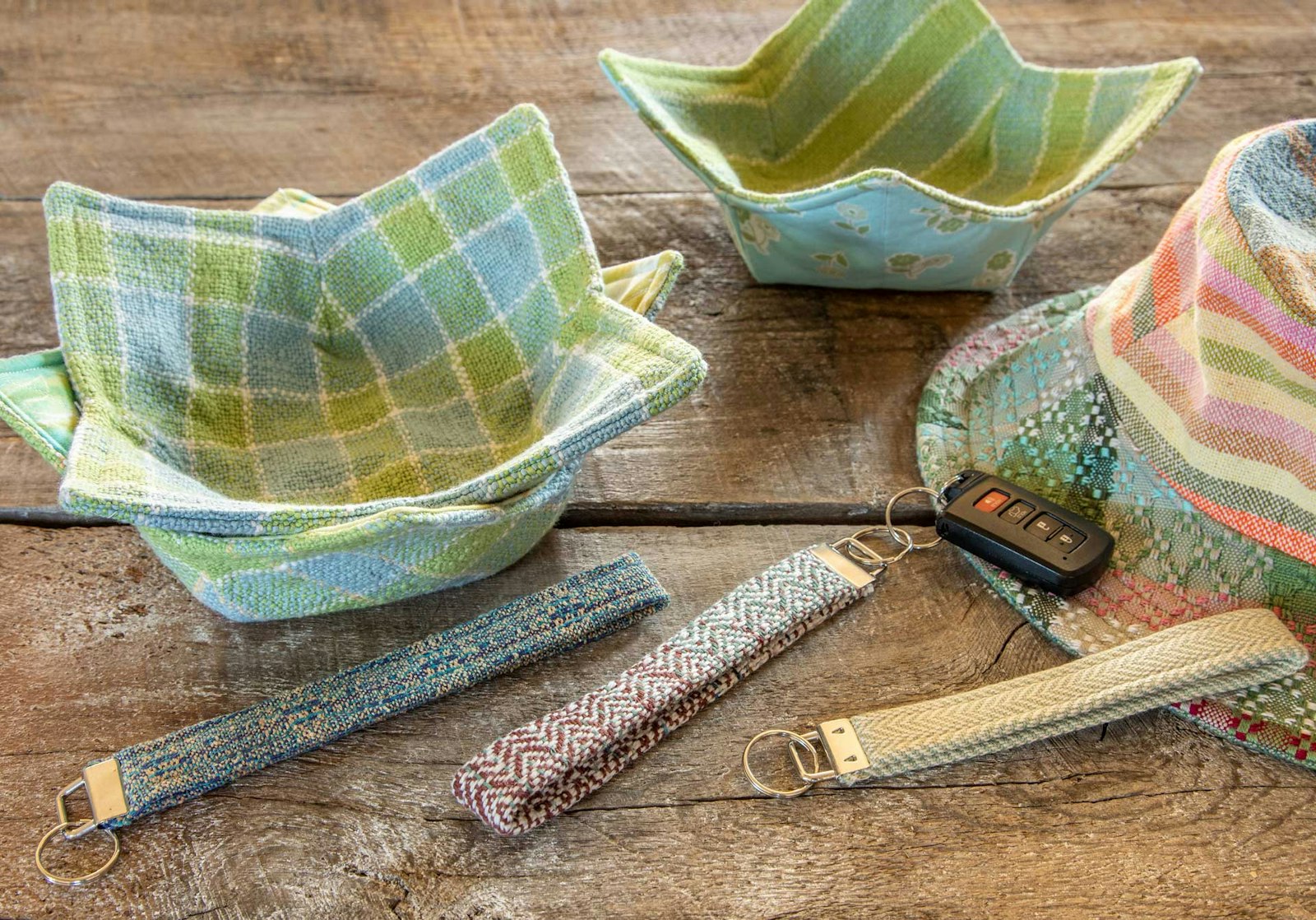 Idea Gallery: A Trio of Scrappy Projects | Handwoven