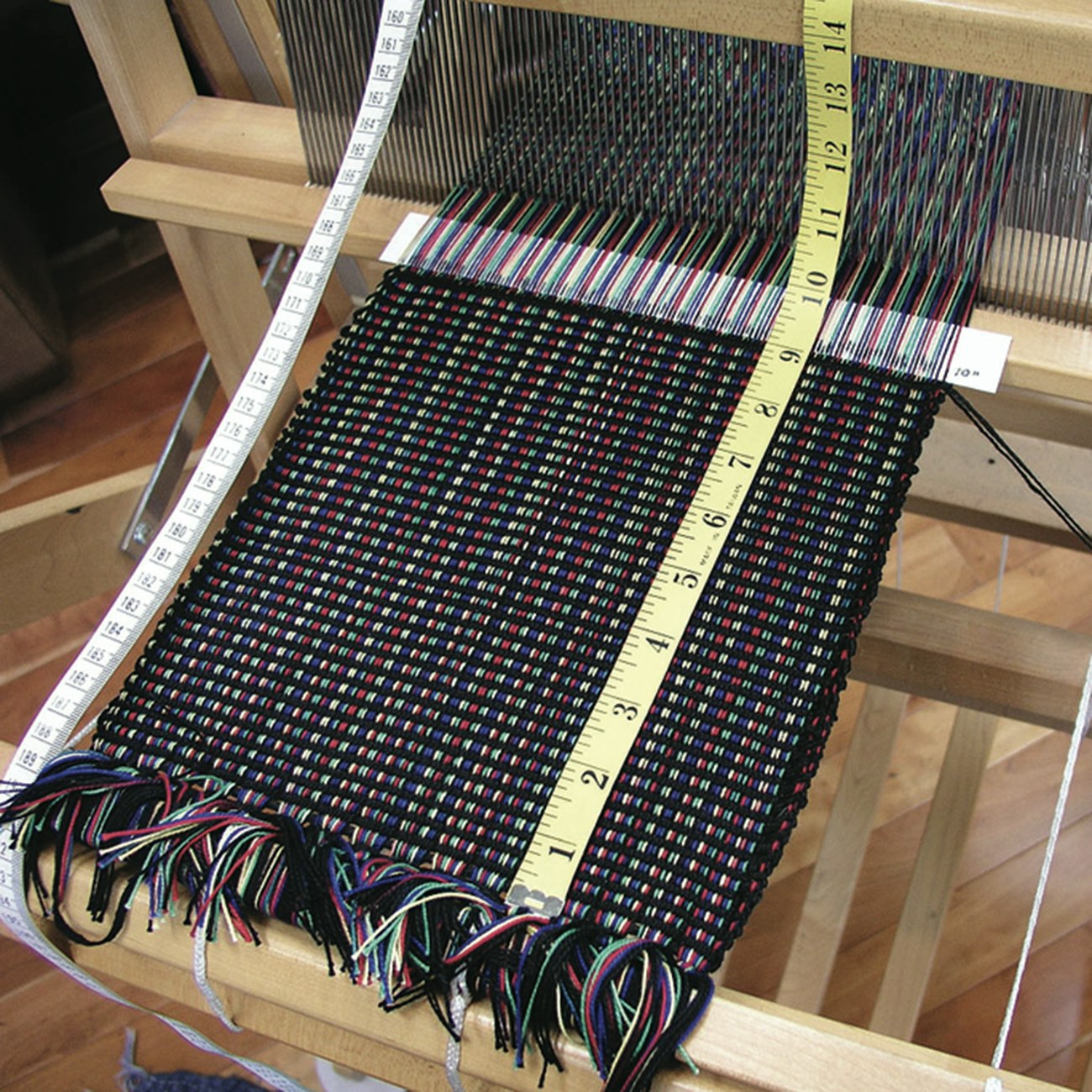 Free Guide to Choosing, Designing, and Weaving with Yarn | Handwoven