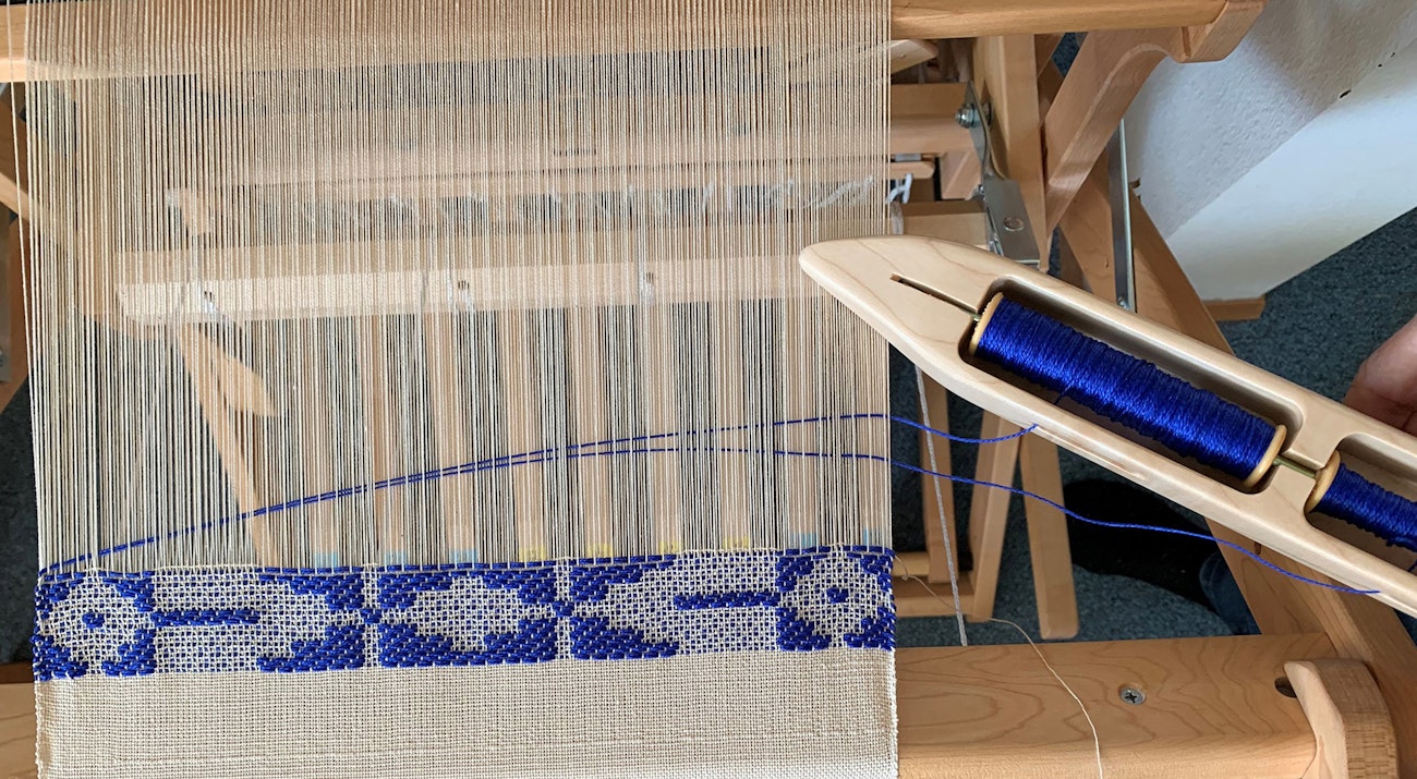 Ask Madelyn: Using Two Thread Sizes as One | Handwoven