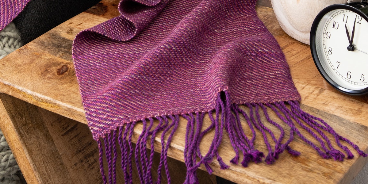 Weaving with Knitting Yarn | Handwoven