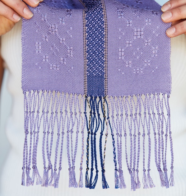 Majestic Royal Scarf WIF + Treading Draft | Handwoven Library