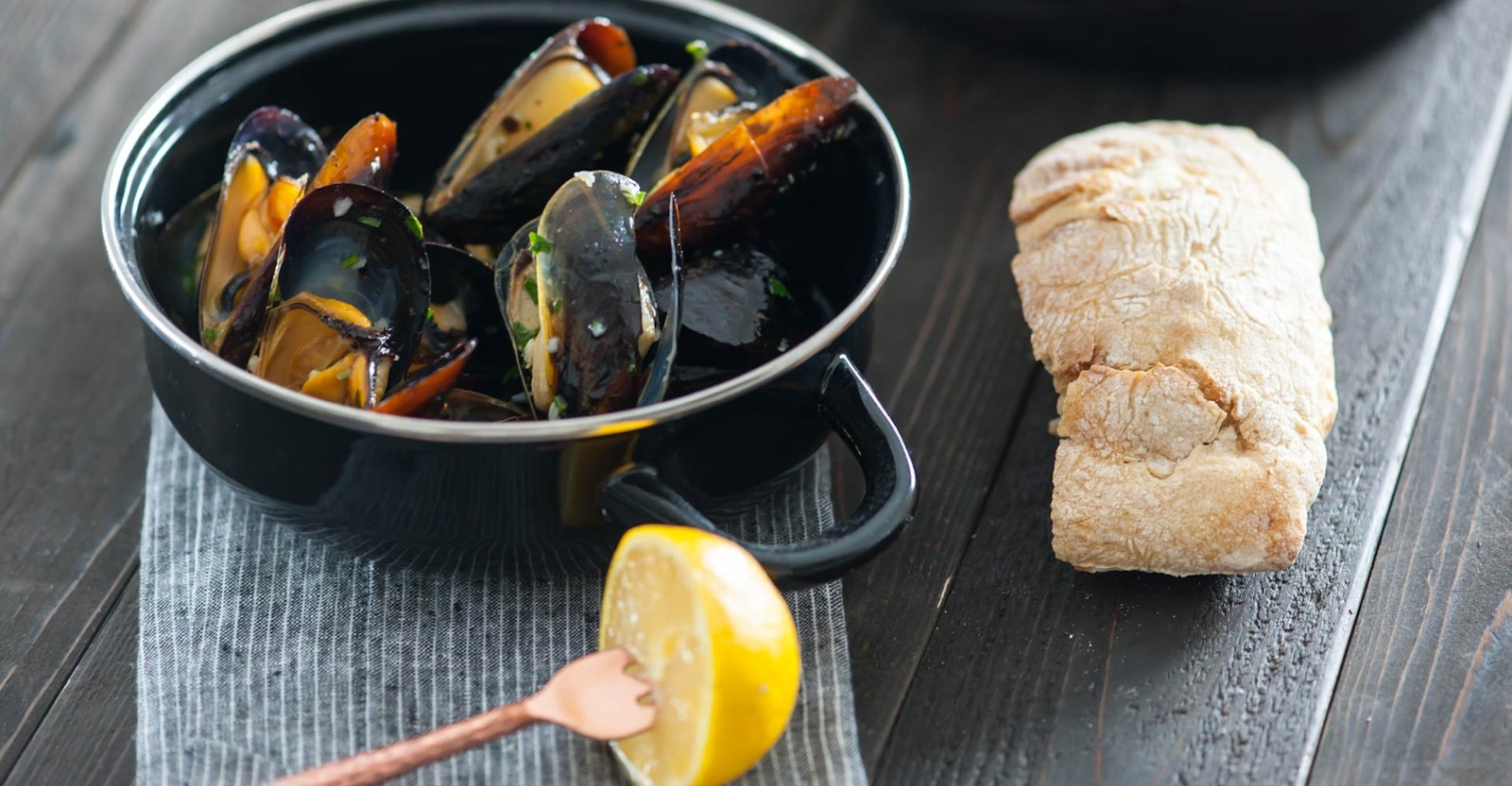 Oven-Roasted Mussels with Lemon, Garlic, and Wheat Beer Recipe | Craft ...