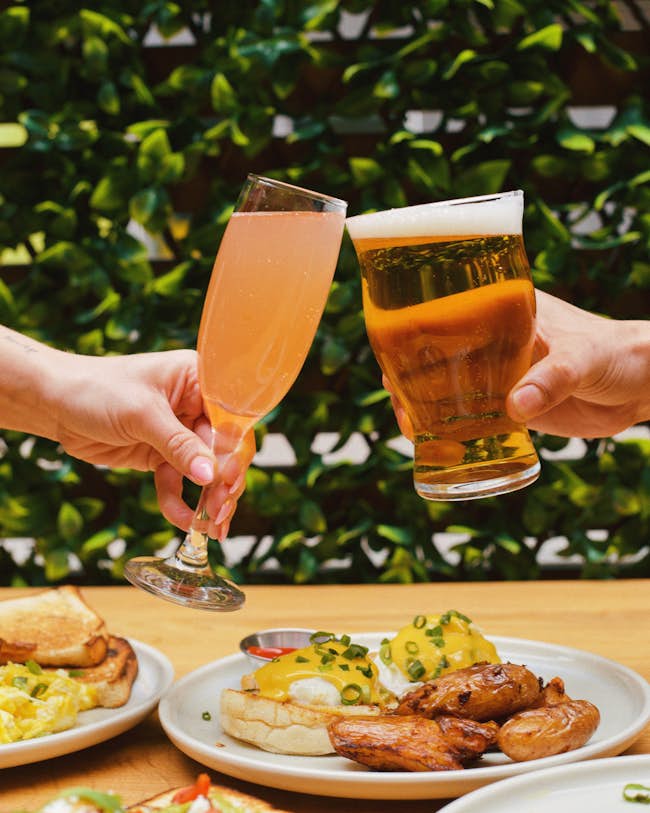 Belfast Love Public House & Restaurant | King St Toronto