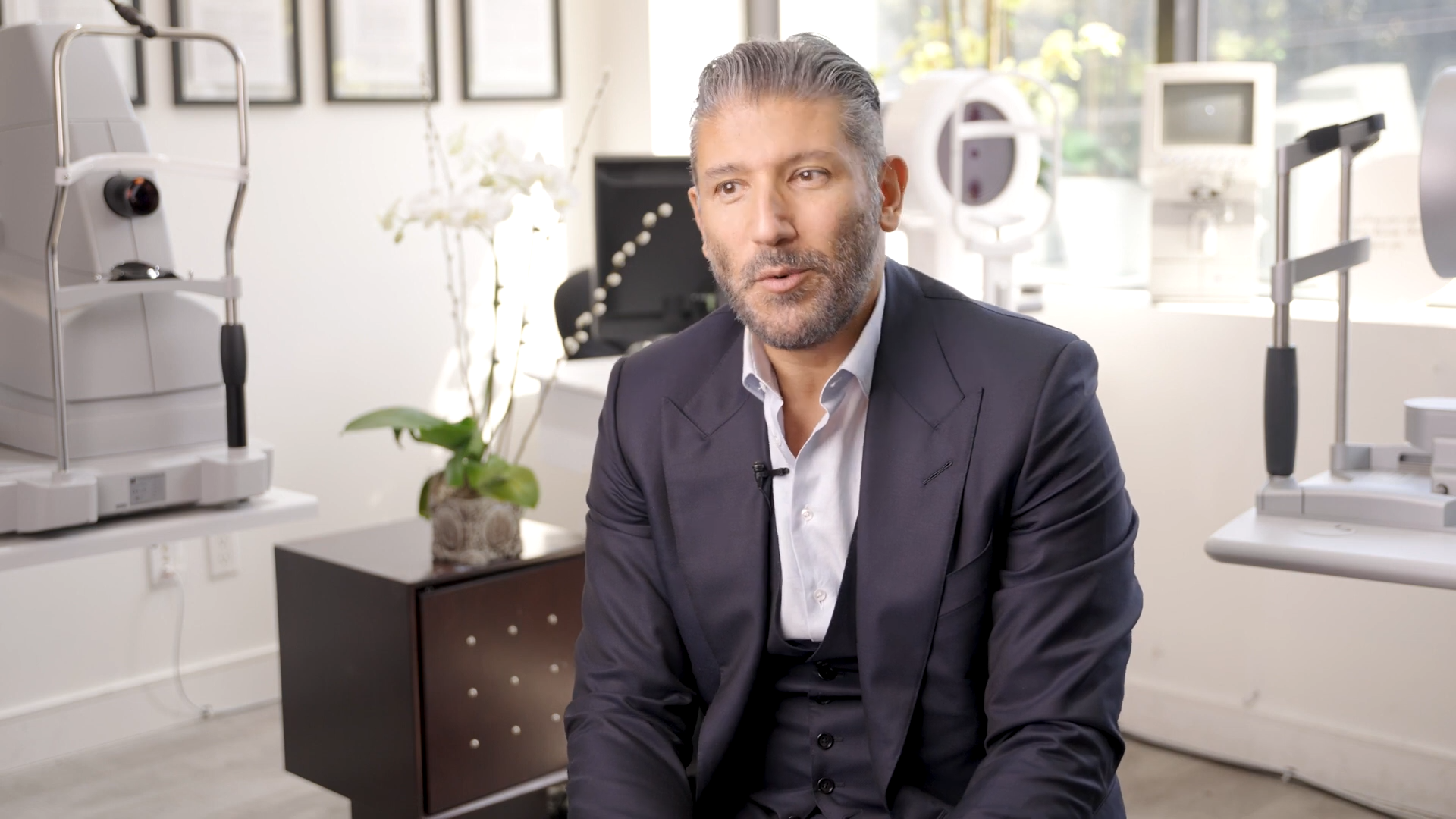 Collagen Crosslinking | Soroudi Advanced LASIK & Eye Centers