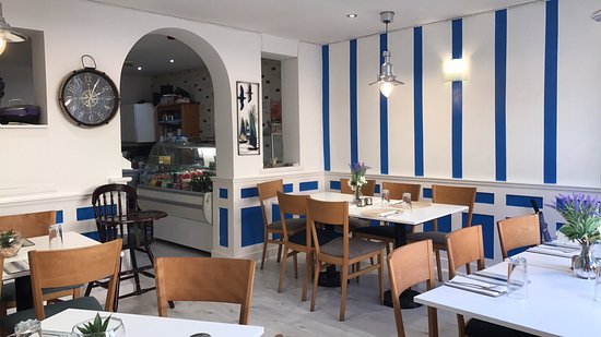 Santorini Greek Cafe & Restaurant - AgeFriendly guide