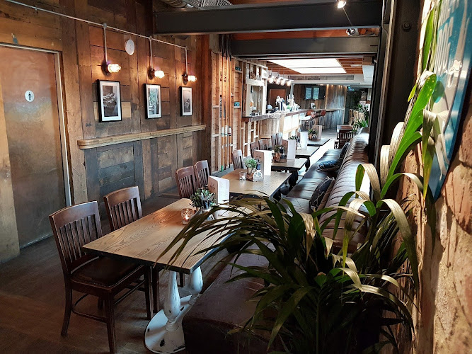 The Boat Club & Tomahawk Steakhouse - AgeFriendly guide