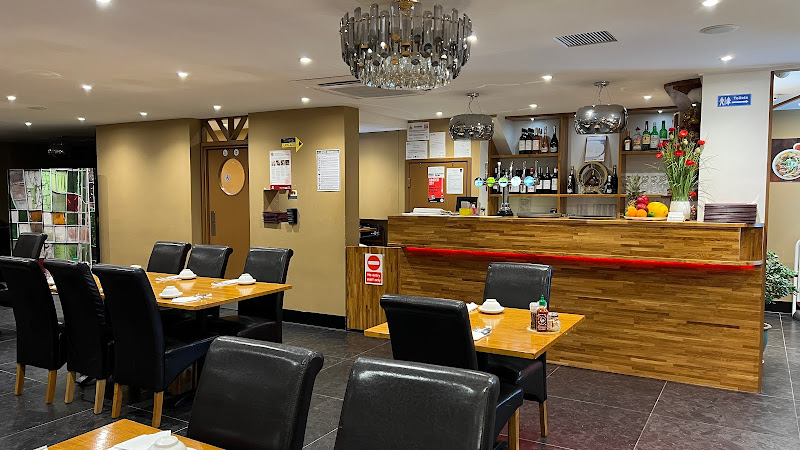 FOUR Seasons PHO Vietnamese restaurant - AgeFriendly guide