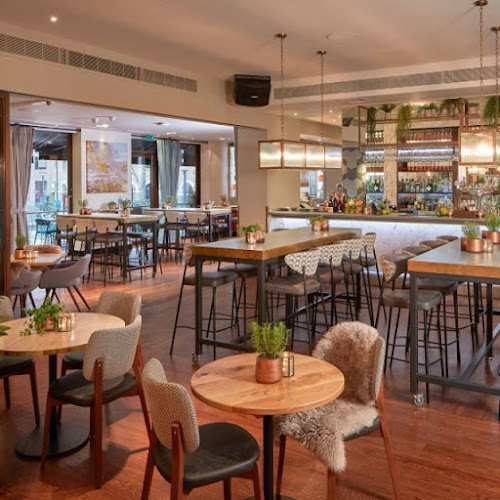 Devonshire Terrace - AgeFriendly guide