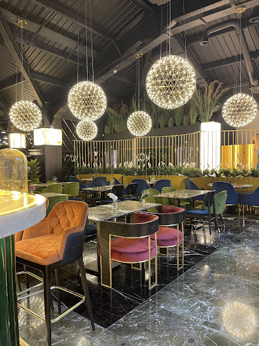 Nova Park Royal - AgeFriendly guide