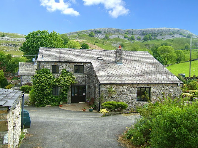 Scar Close Farmhouse - AgeFriendly guide