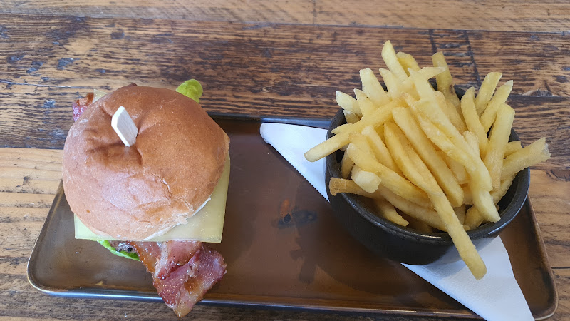 Hicks Bar - AgeFriendly guide