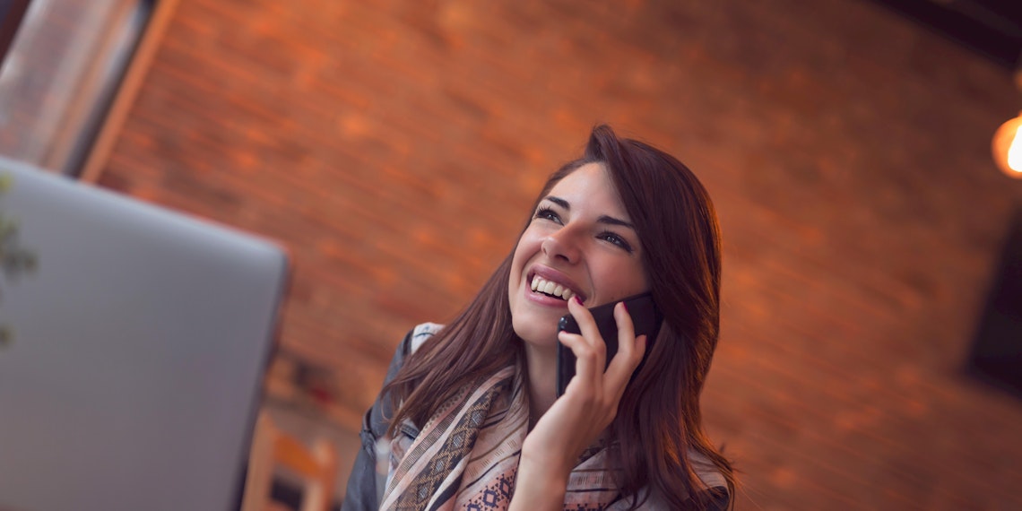 A Guide to Phone Etiquette: Definition, Tips and Rules