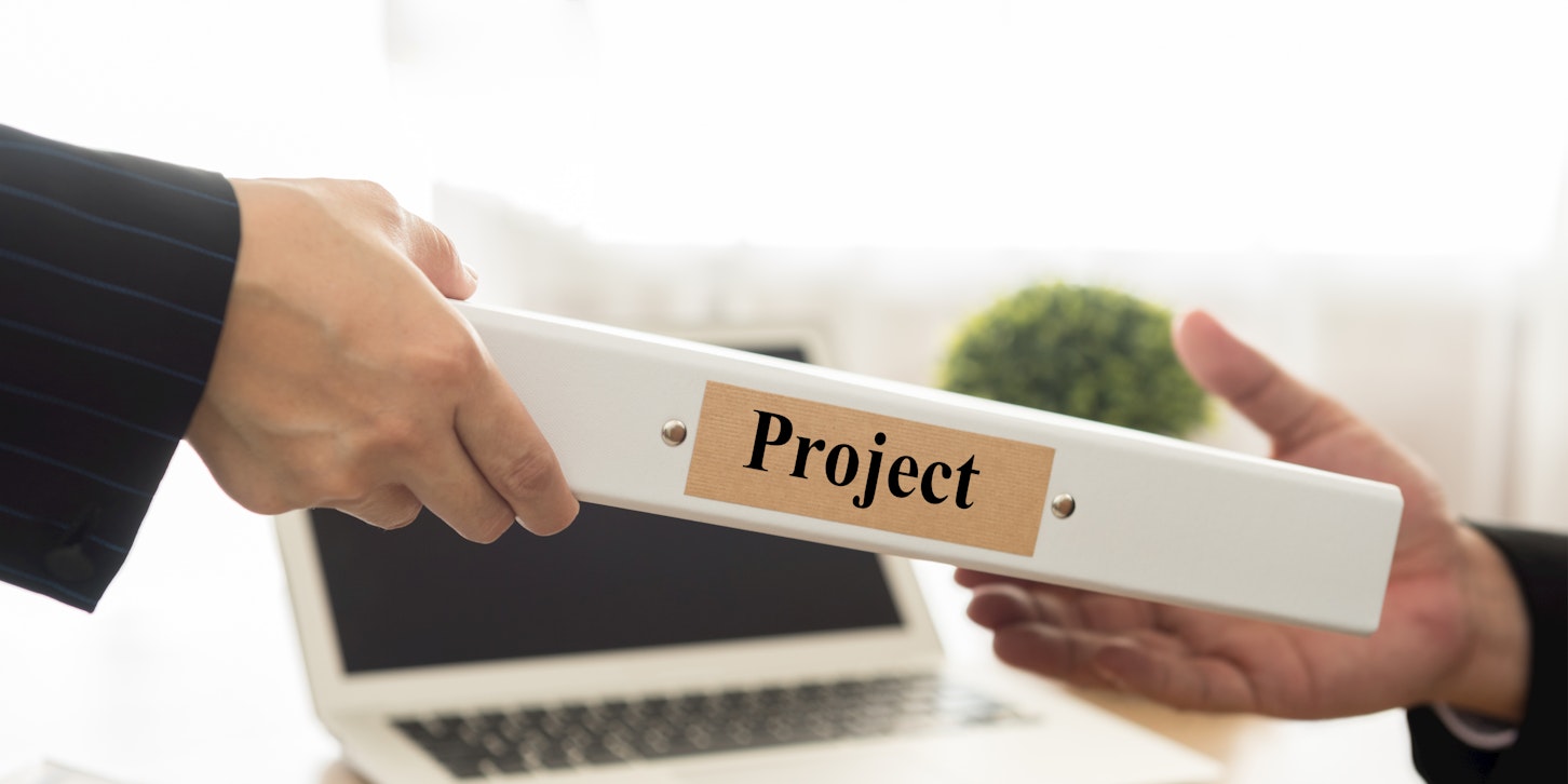 Amazon STAR Method – Interview Guide & Tips 2025