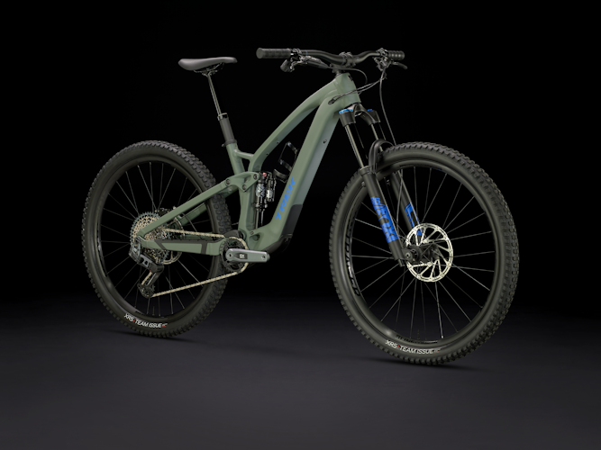 Trek Adds New Alloy Fuel EXe Models – 99 Spokes