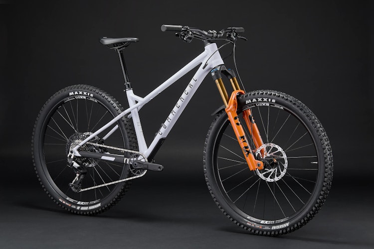 New Meta HT V3 from Commencal – 99 Spokes