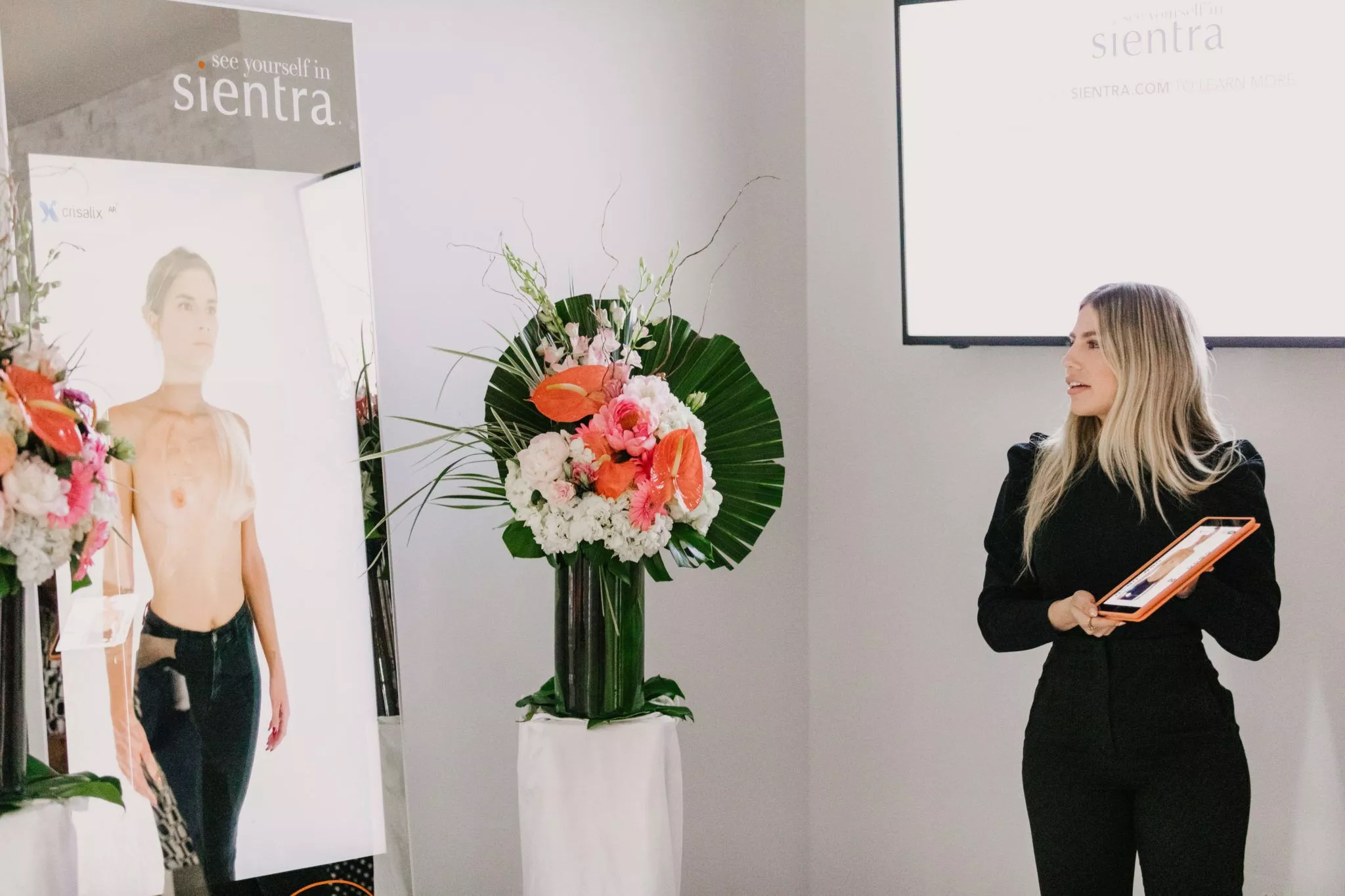 Sientra Smart Mirror | Breast Implant Imaging