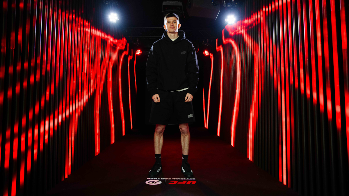 JD Gives Fans the Chance to Star in Their Own Walkout