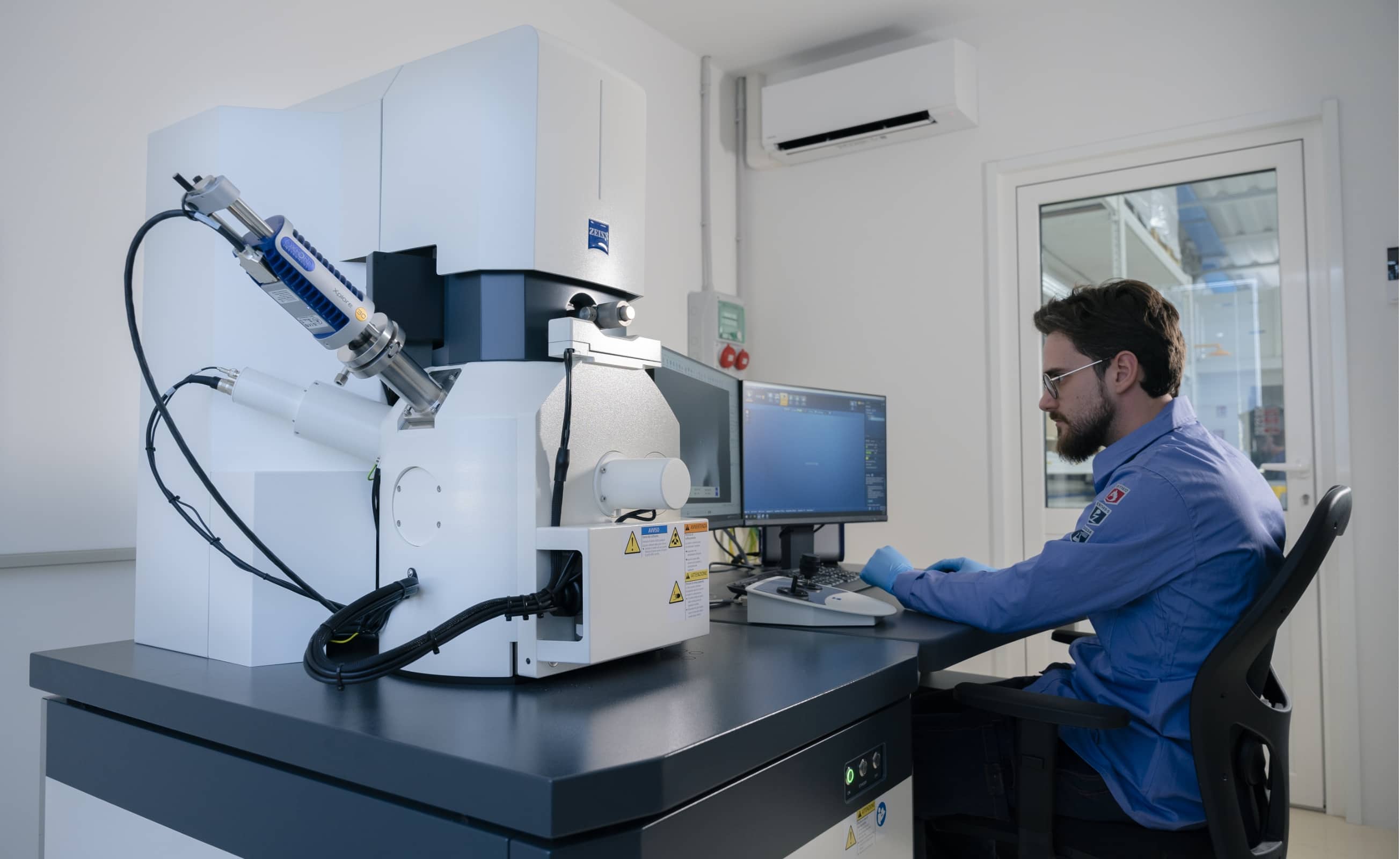 SEM microscope, Analysis with microscope SEM