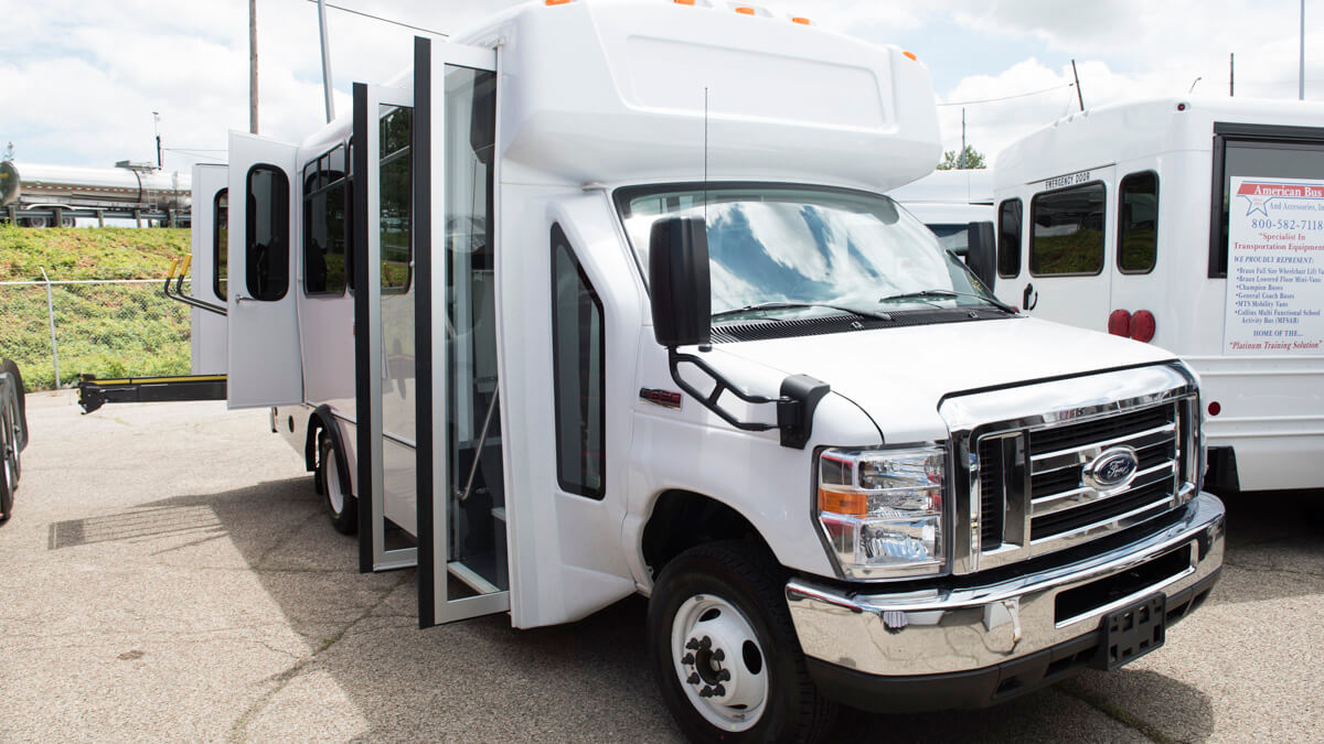 Cutaway Van & Work Truck Custom Options | Mike Albert Upfitting