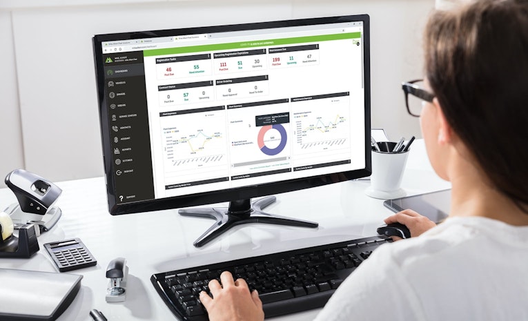 Mike Albert Fleet Solutions | Fleet Management Company