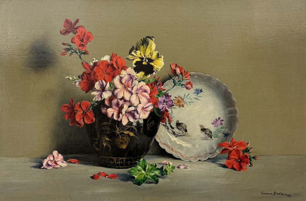 Laurence Biddle - Still life of pansies in a gilded black vase - Oil on ...