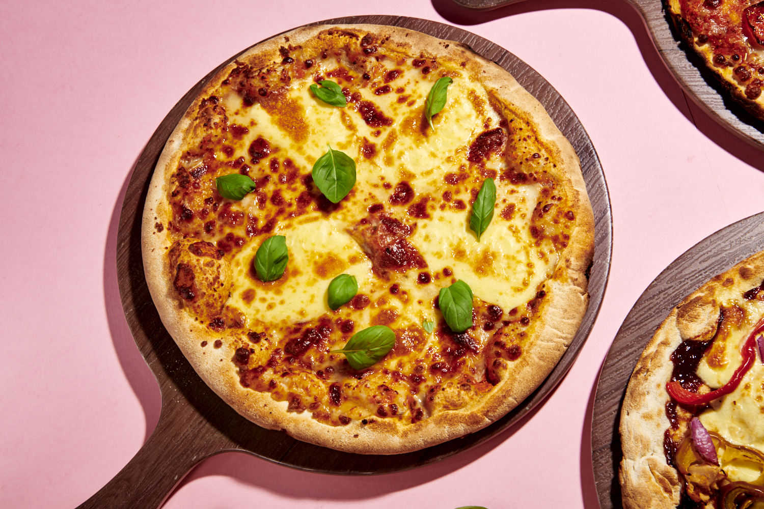 Food & Drinks | Holey Moley